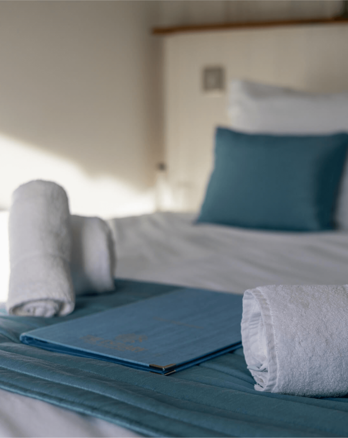 The Estuary Bar & Rooms | Gower, Swansea